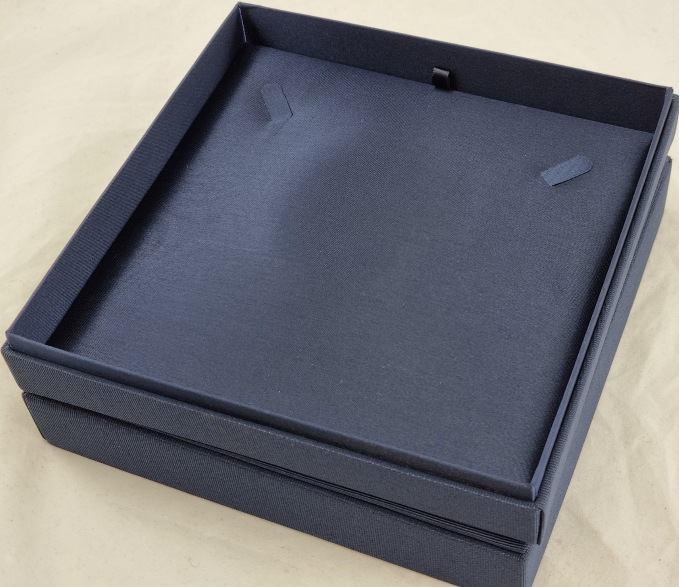 Blue Ribbon - Platinum Packaging. Blue Moon. - Products - Platinum ...